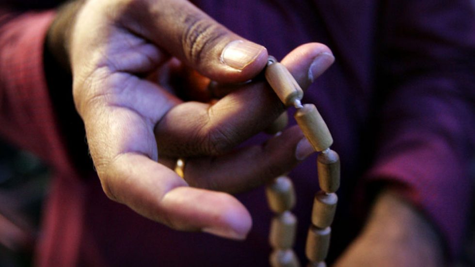 Chanting Hare Krishna Mahamantra | ISKCON Reading (ISKCON London)